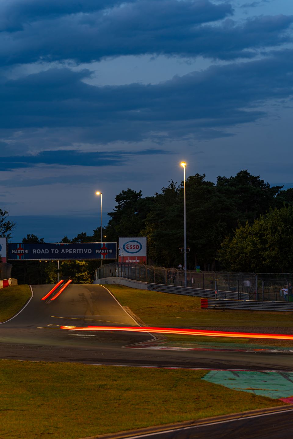 LED sports lighting cuts energy costs by 64% at Zolder circuit | Schréder
